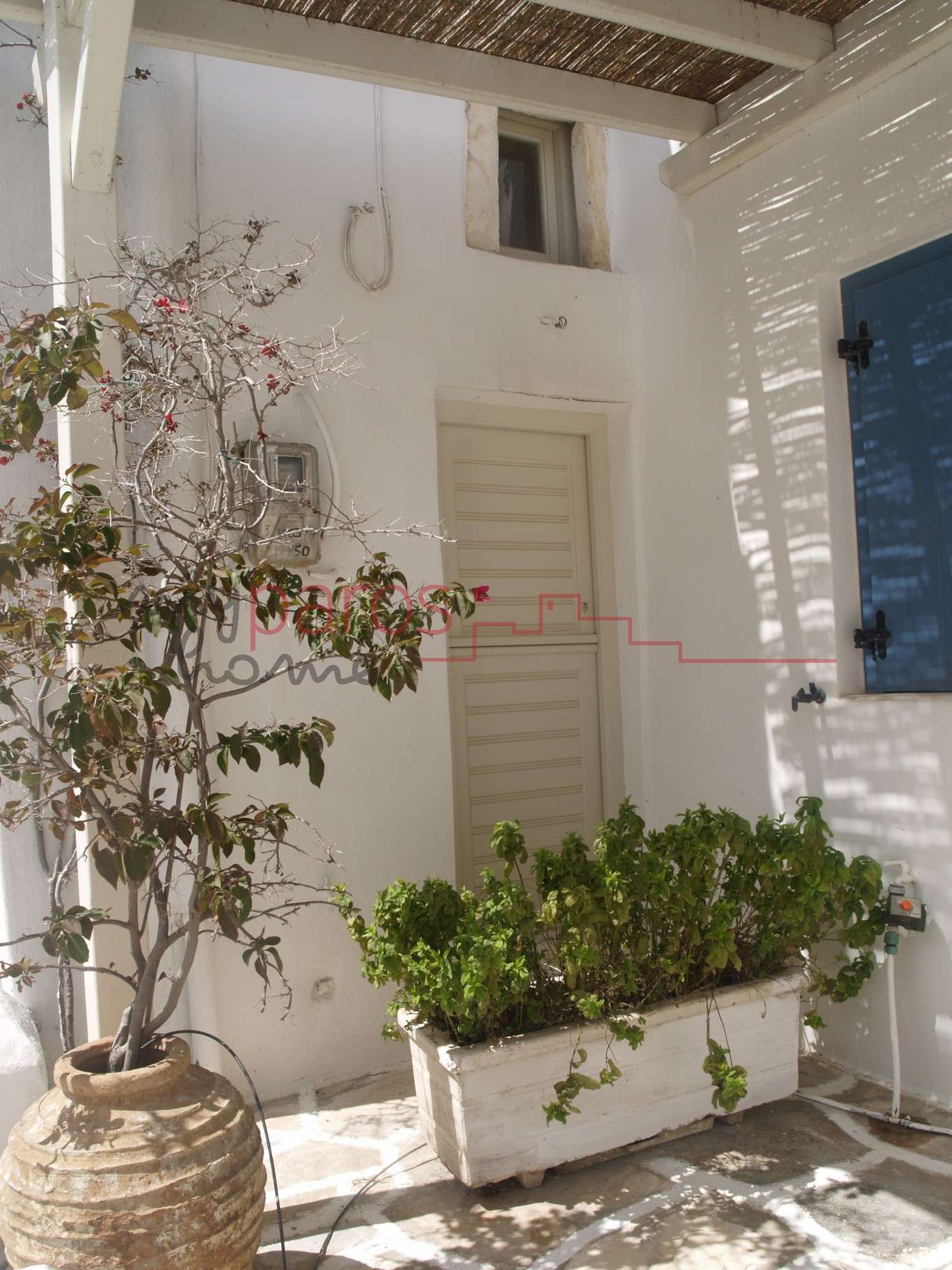 Α 147 ΑΝΑΚΑΙΝΙΣΜΕΝΗ ΙΣΟΓΕΙΑ ΠΑΡΑΔΟΣΙΑΚΗ ΚΑΤΟΙΚΙΑ ΣΤΟ ΚΕΝΤΡΟ ΤΩΝ ΛΕΥΚΩΝ ...