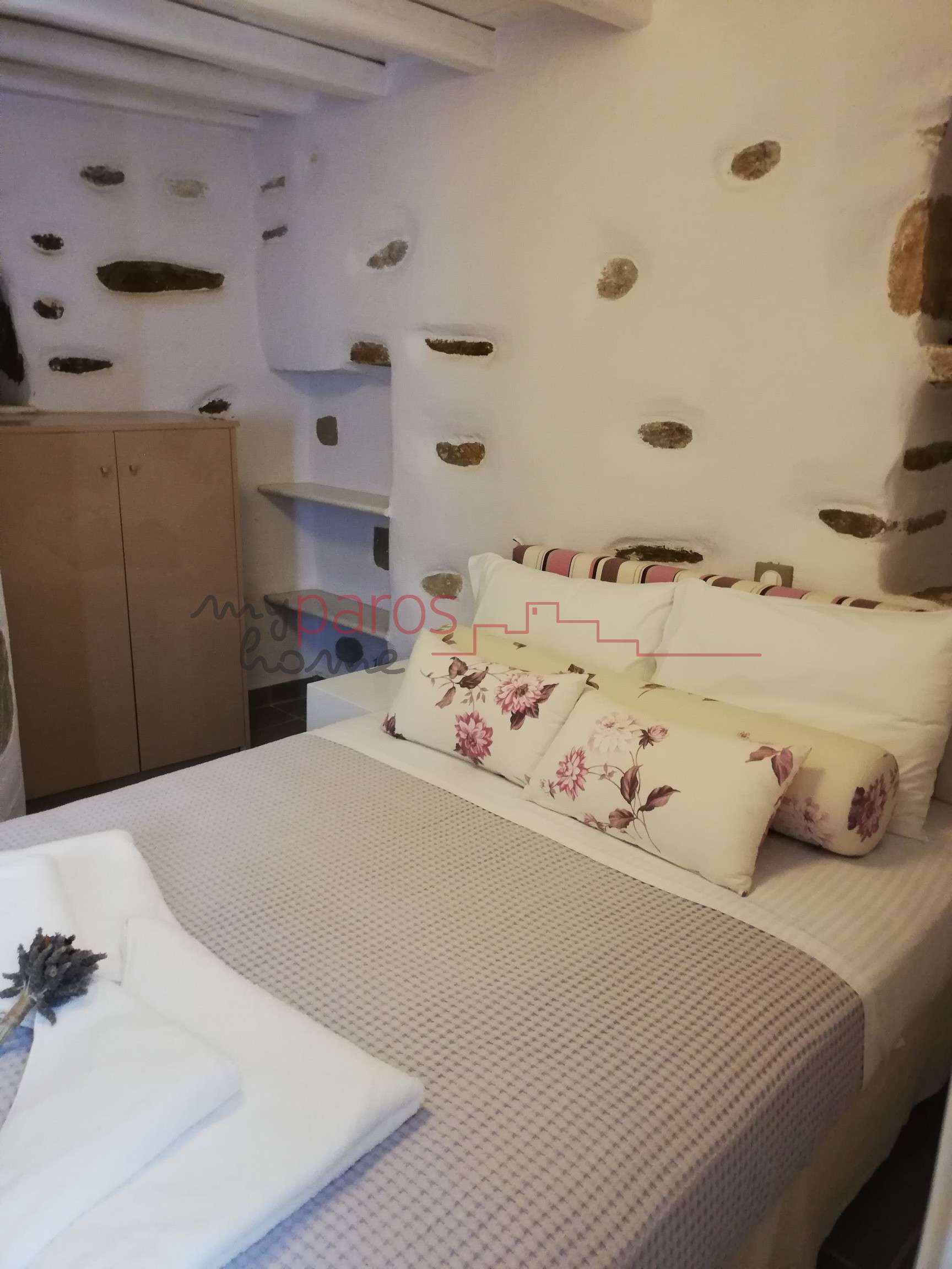 Δ 402 ΞΕΝΟΔΟΧΕΙΟ BOUTIQUE ΣΤΗΣ ΛΕΥΚΕΣ ΤΗΣ ΠΑΡΟΥ | My Paros Home ...